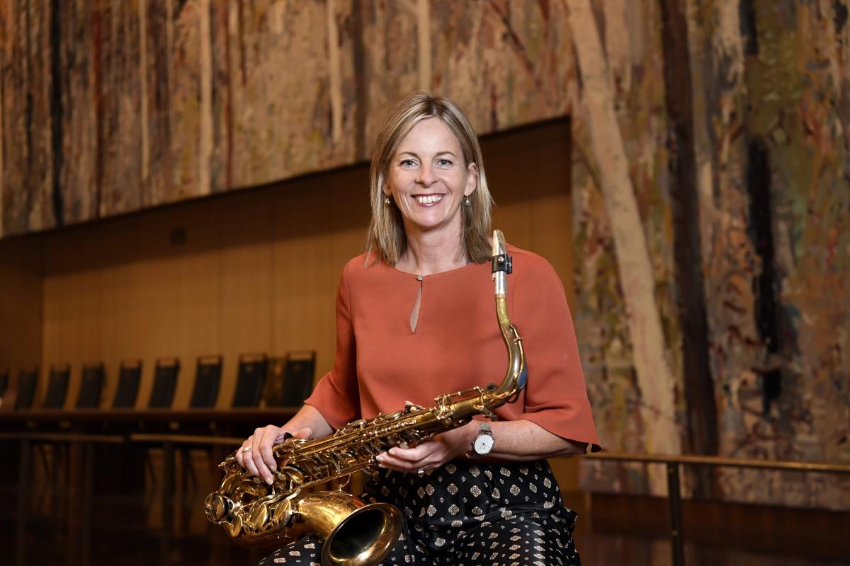 About Angie – Angie Bell